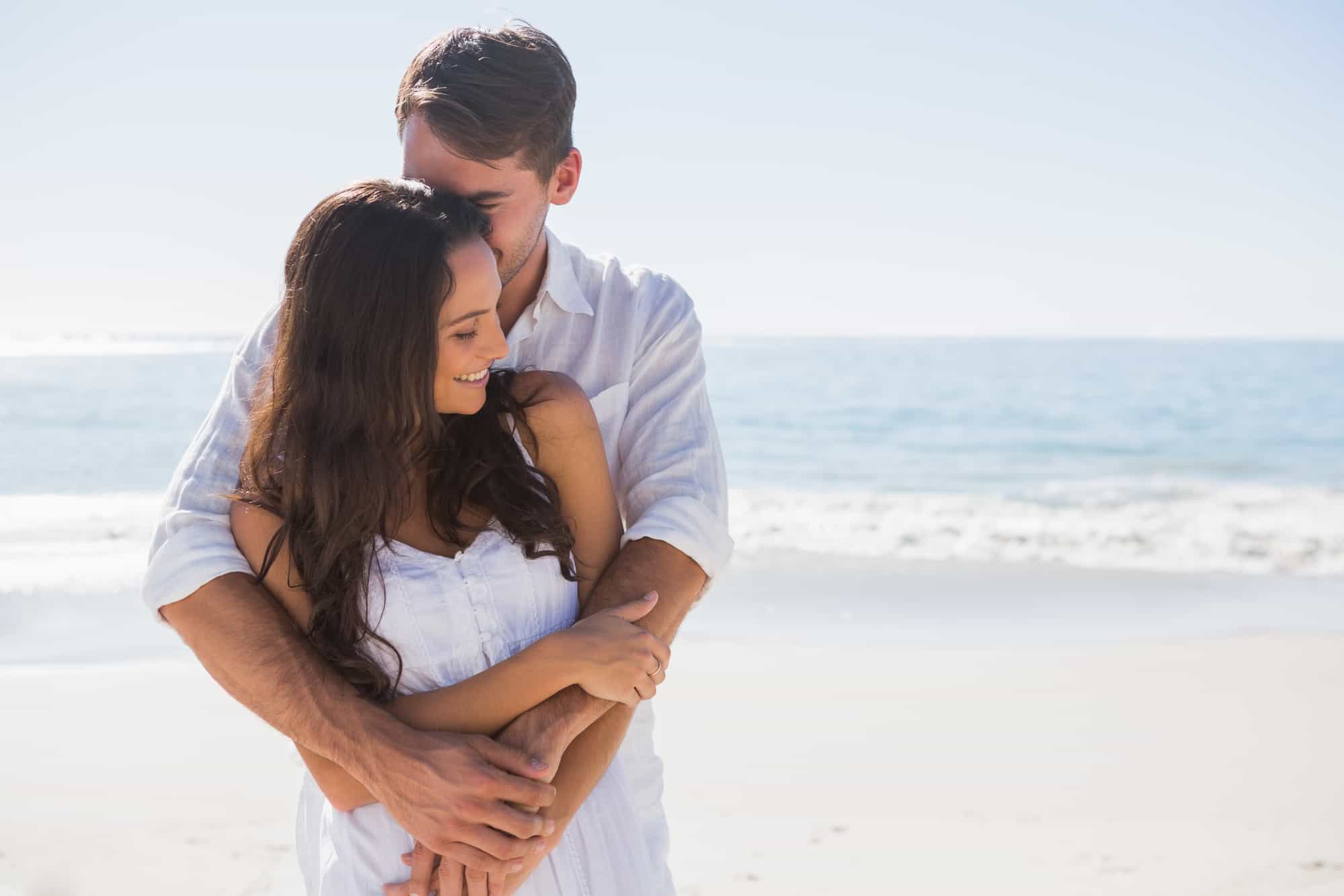 What do Different kinds of Hugs say About your Relationship? - FNP ...